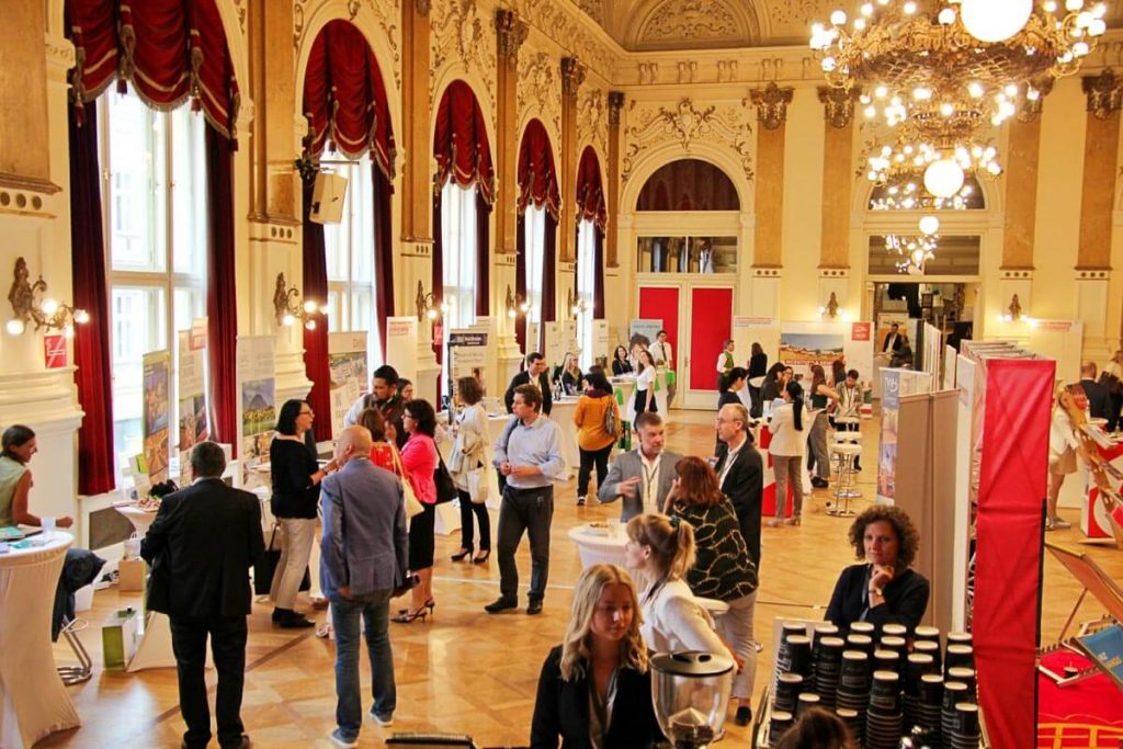 MICE-Branchentreff LIZZ: zweite erfolgreiche Messe in Linz, gelungene ...